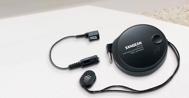Best Indoor Shortwave Antenna Reviews [For Better Radio Signal Reception]